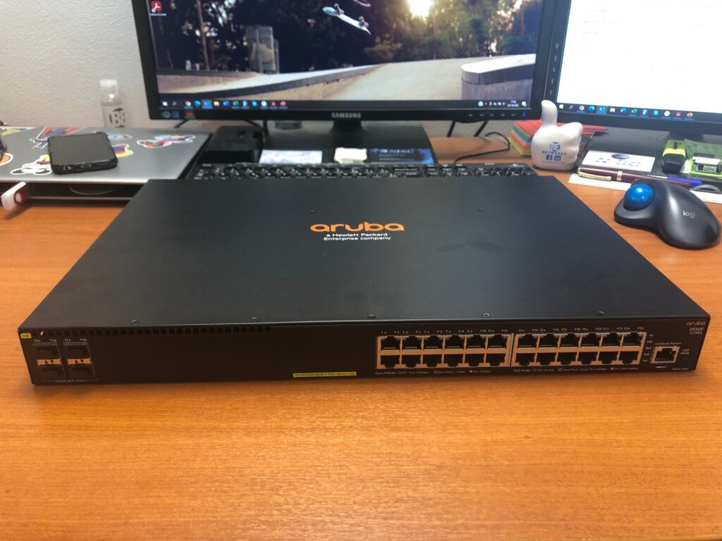 HPe – Switch Aruba 2930F 24G PoE+ 4SFP+ – HP/N : JL255A – Serveurs d ...